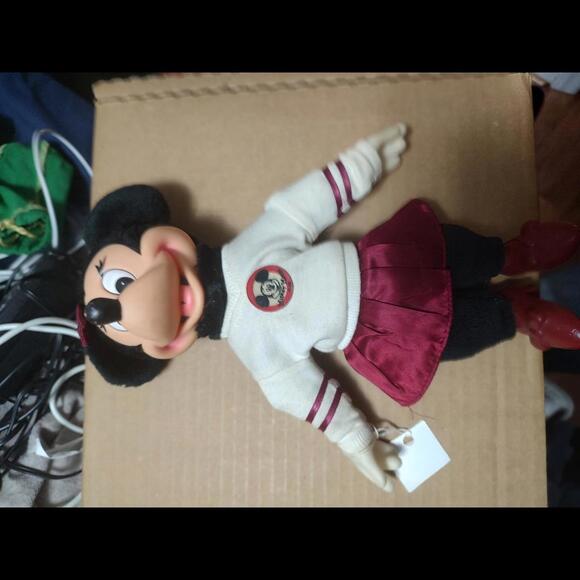 Disney | Other | Vintage Minnie Mouse Doll With Cheerleader Outfit ...